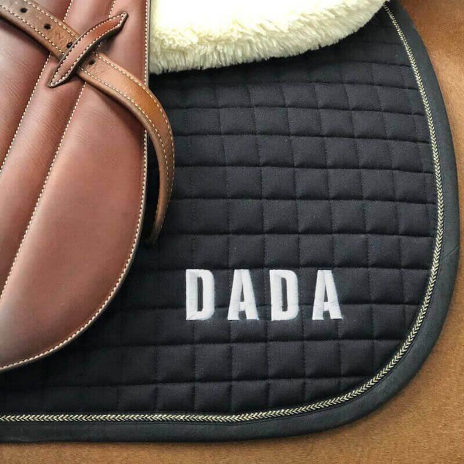 Dada Sport Henri Saddle Pad, Black – Dapper Horse